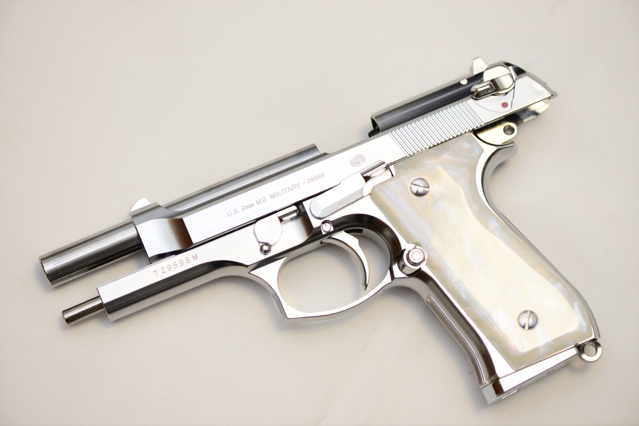 東京マルイ M92F ミリタリー クロームステンレス | 銀の備忘録